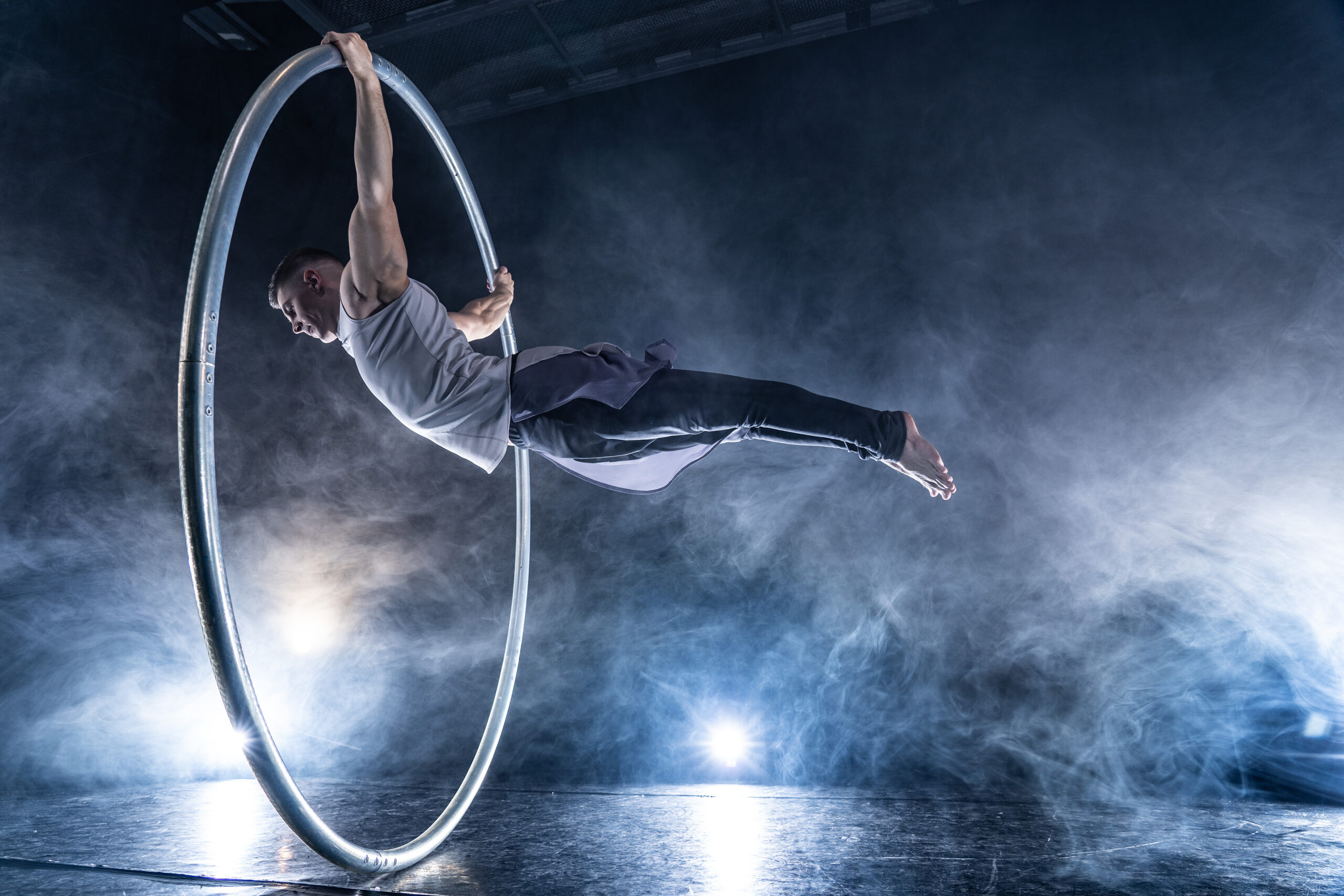 Cyr Wheel - Aragon Artists